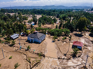 極端氣候肆虐! 蘇門達臘洪水、山崩442死 斯里蘭卡334人亡 救援還墜機 | 國際 | Newtalk新聞
